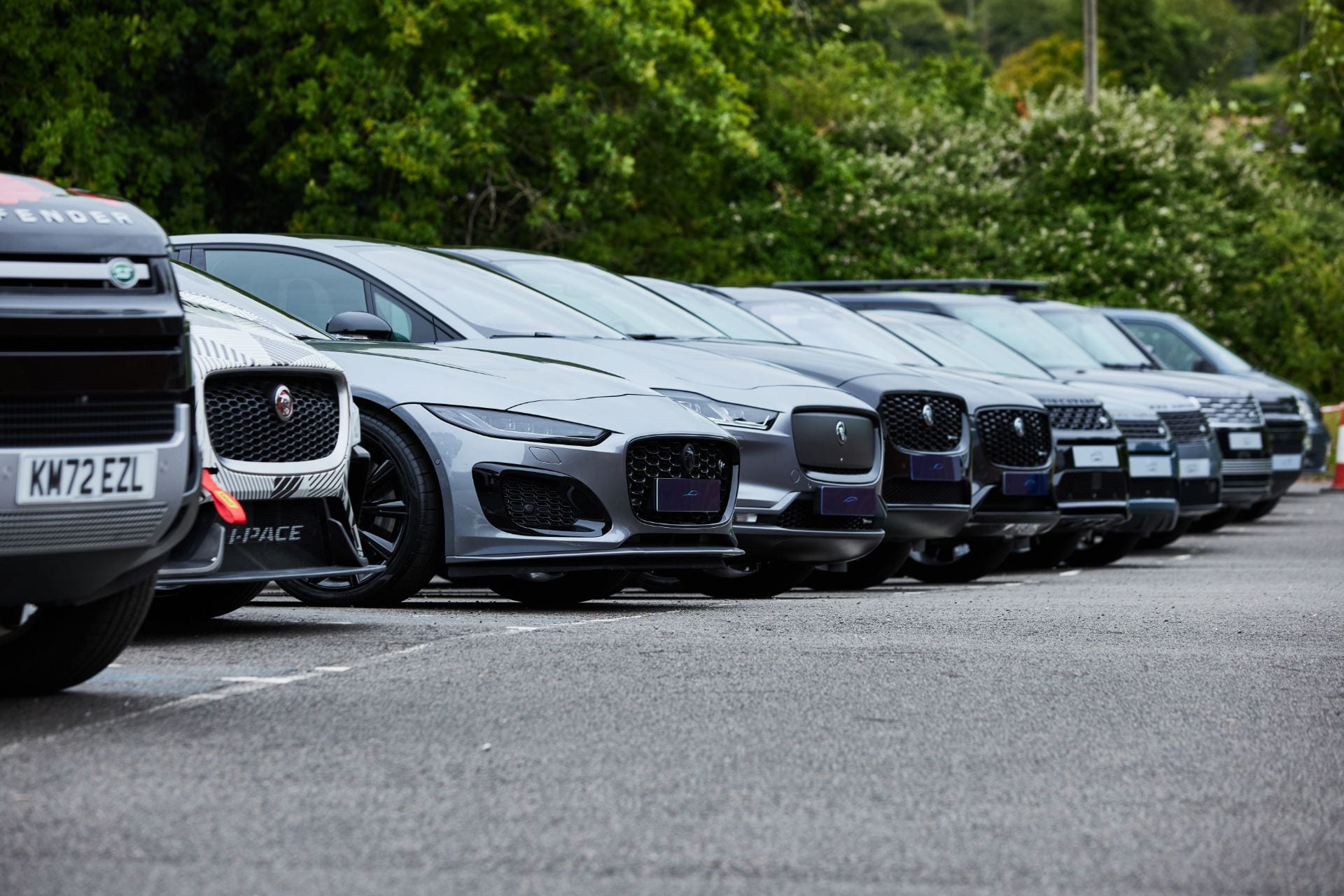 Early Career Programmes at JLR: A Perfect Fit for Ambitious Students ...